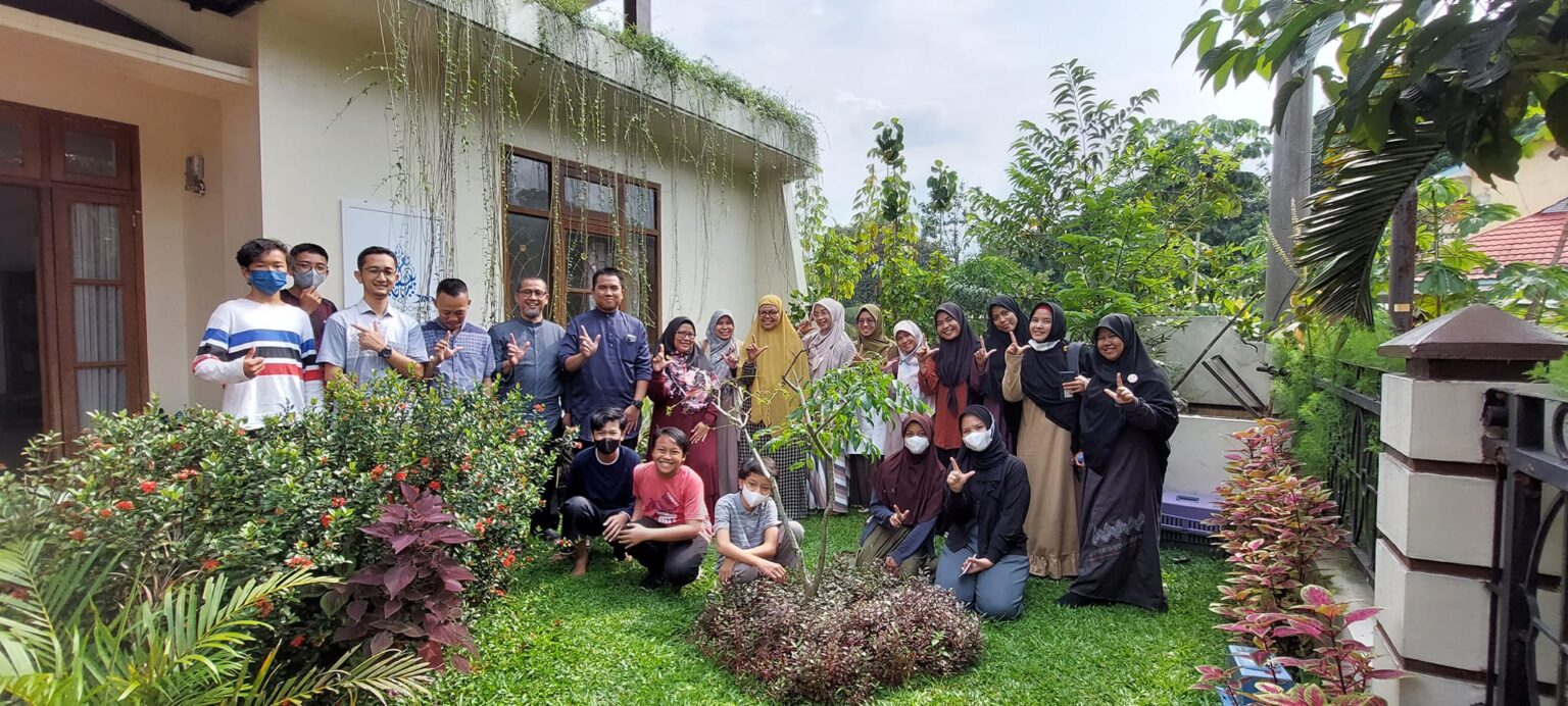 Kunjungan Studi Banding Yayasan Pintar Bandung – Bening Indonesia Foundation
