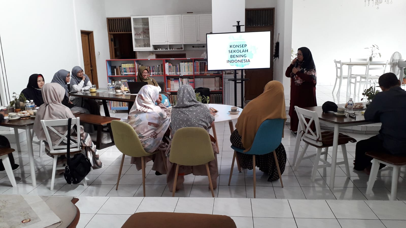 Kunjungan Studi Banding Yayasan Pintar Bandung – Bening Indonesia Foundation